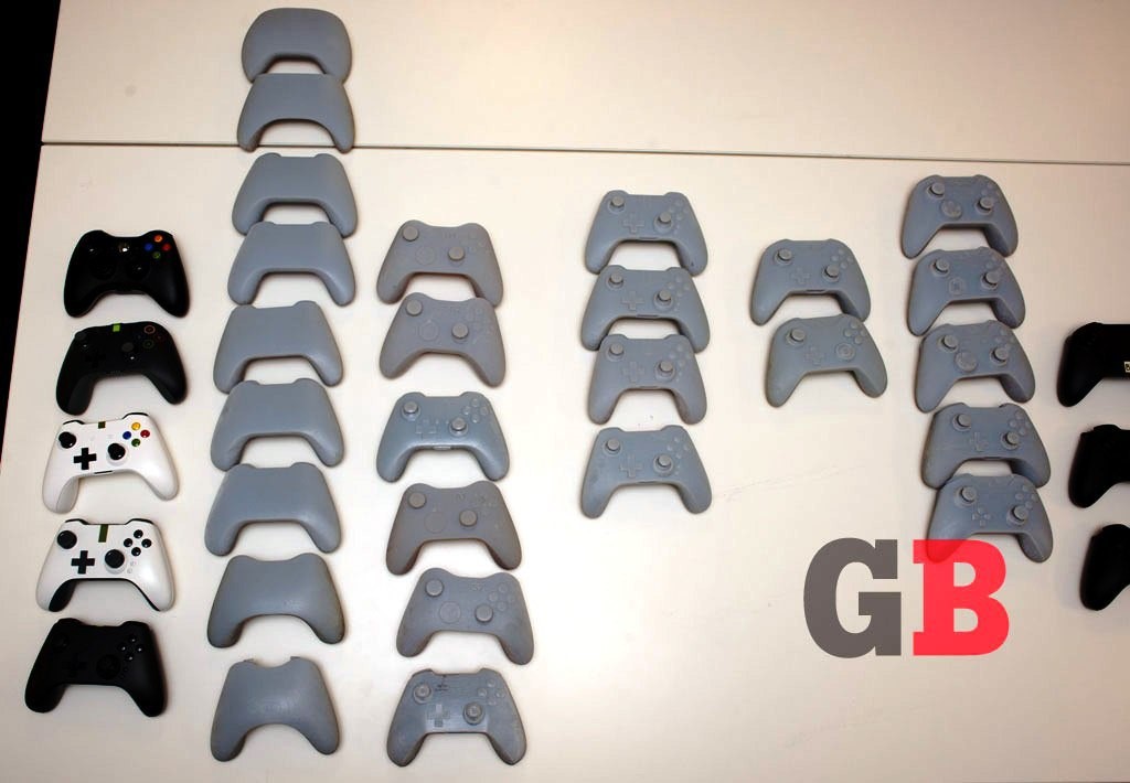 A COUNTERREVOLUTION IN THE HANDS: THE CONSOLE CONTROLLER AS AN ...